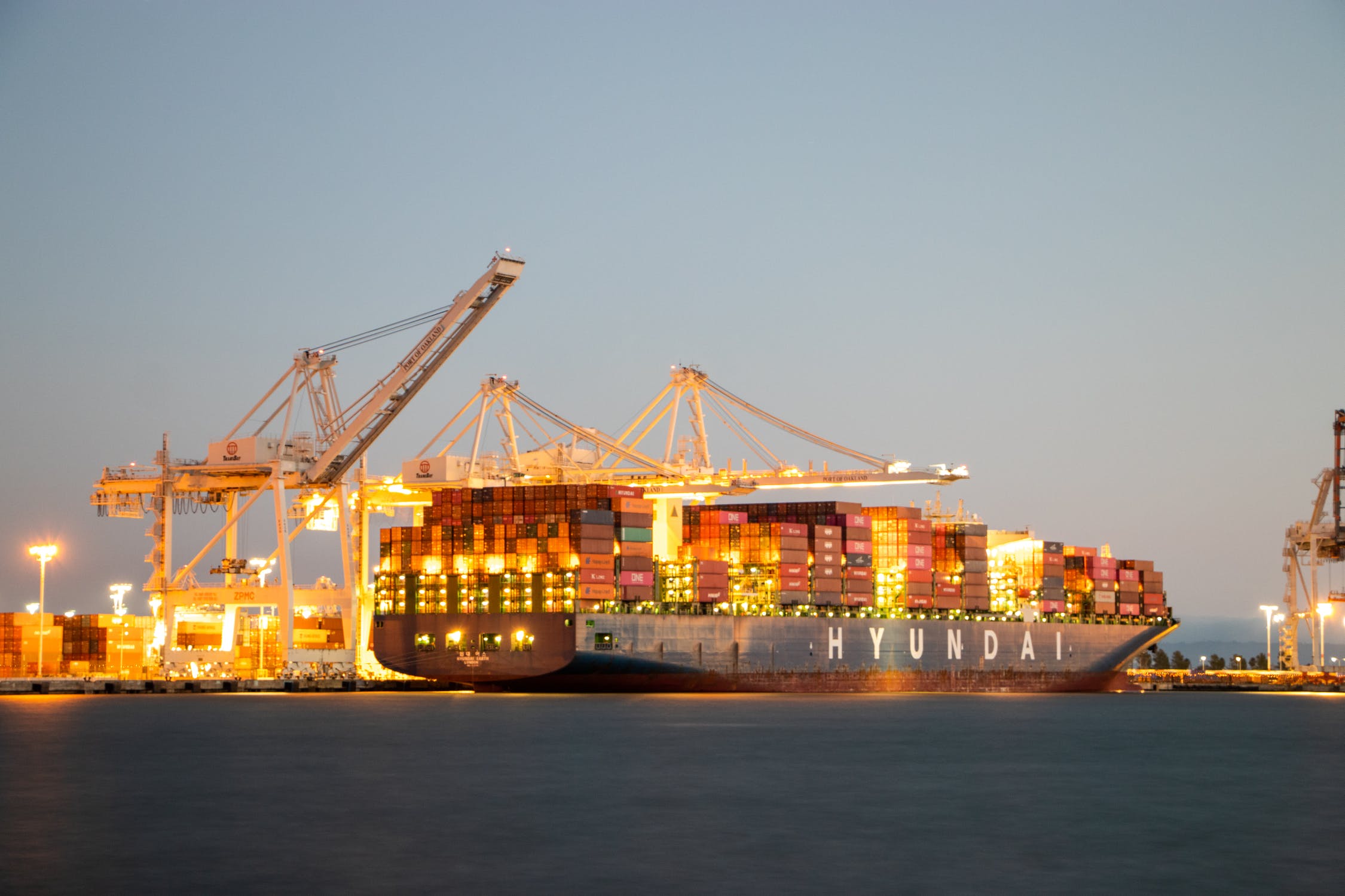 5 essential components of global shipping